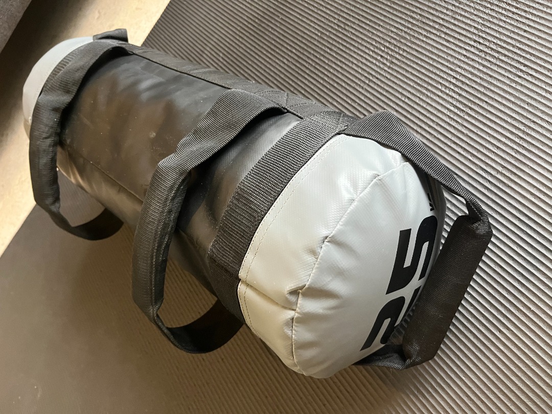Gym Weight Sand Bag 25KG, Sports Equipment, Exercise & Fitness, Weights ...