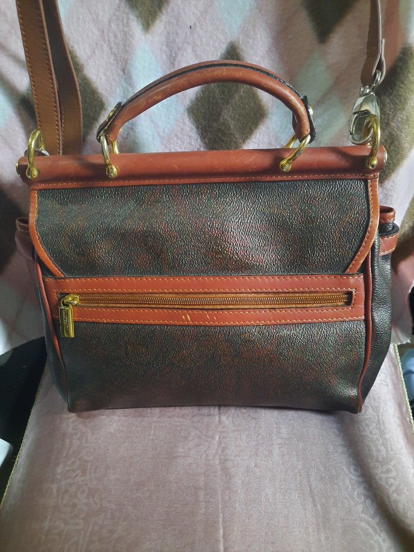 Satchi club 2way bag, Women's Fashion, Bags & Wallets, Shoulder Bags on ...