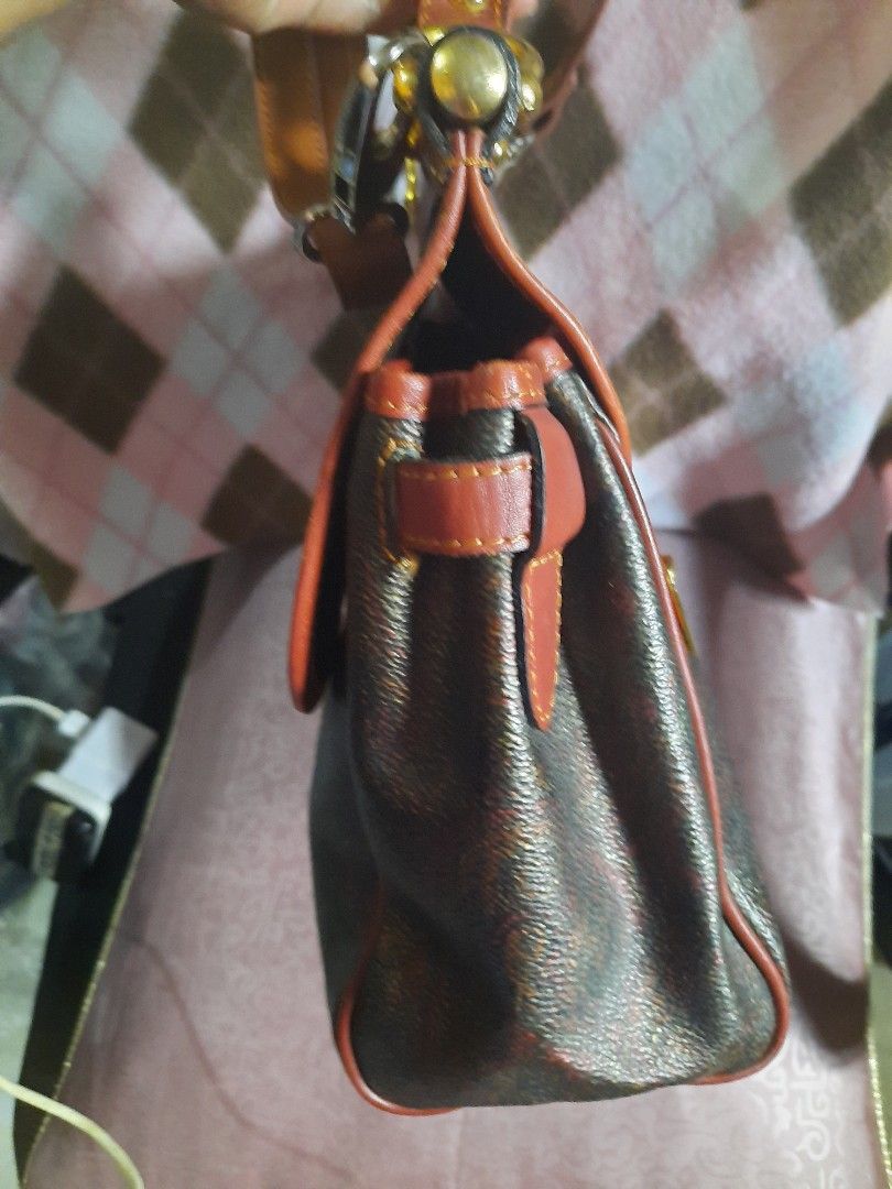 Satchi club 2way bag, Women's Fashion, Bags & Wallets, Shoulder Bags on ...