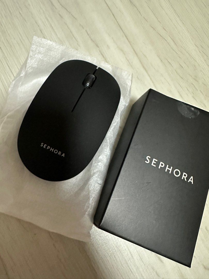 Sephora 2.4G wireless mouse & Natasha Denona Retro Glam Palete, Beauty ...