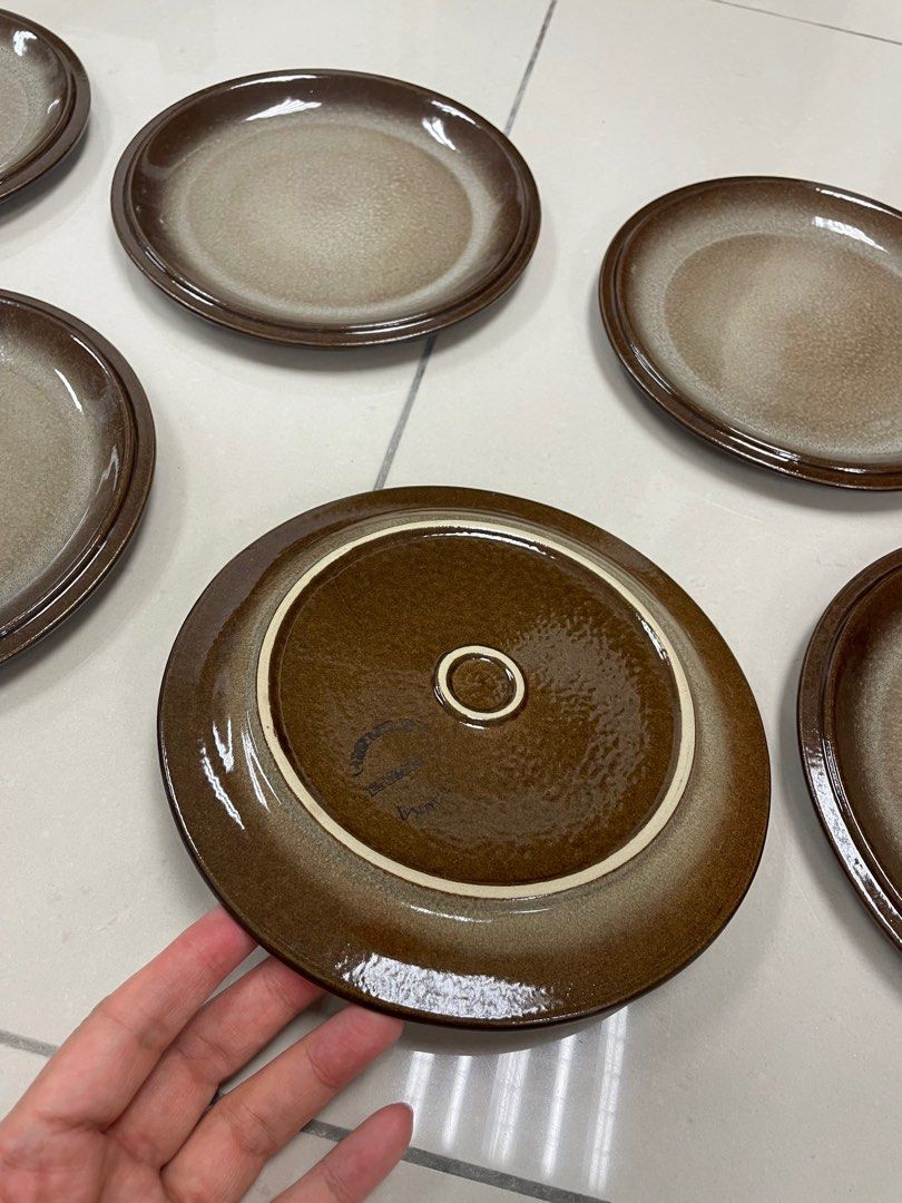 Temuka Side plates, Furniture & Home Living, Kitchenware & Tableware ...