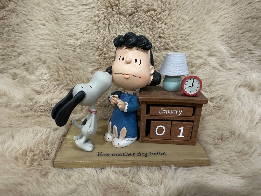 Hallmark Snoopy peanut perpetual calendar, Hobbies & Toys, Stationery ...