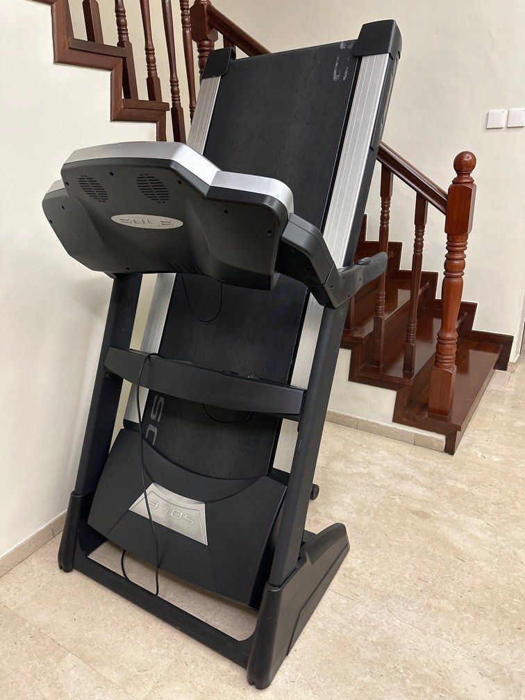 Solo Treadmill, Sports Equipment, Exercise & Fitness, Cardio & Fitness ...