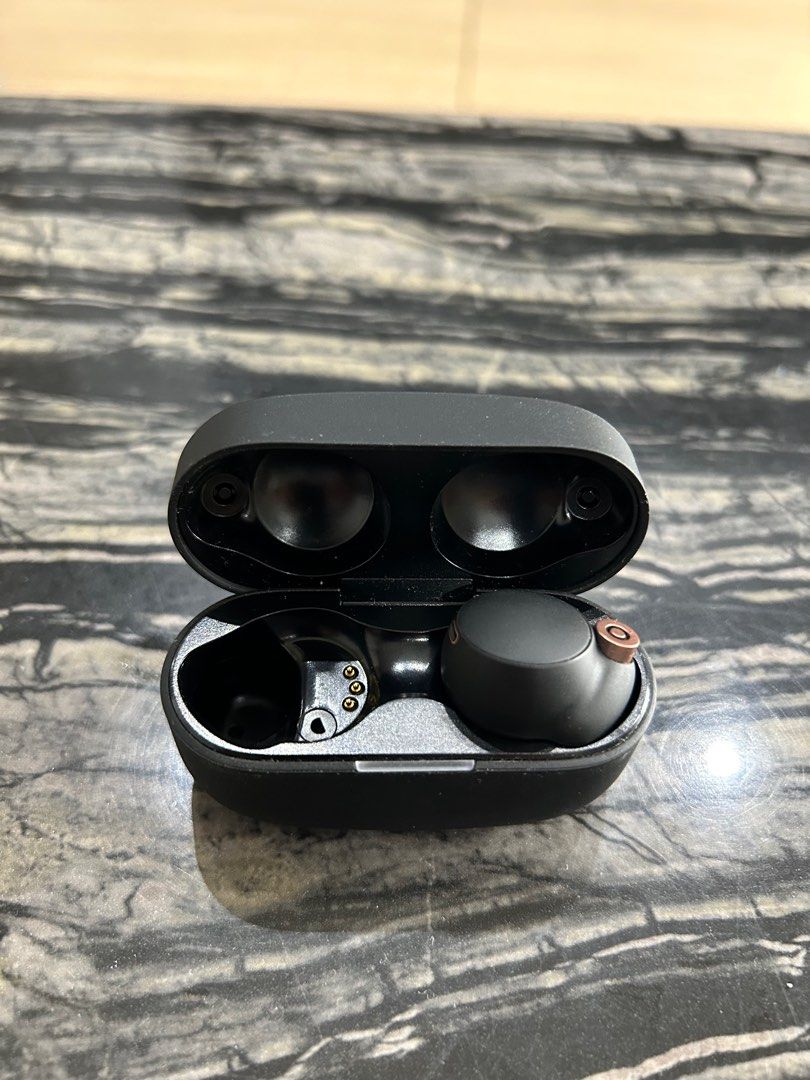 Sony WF-1000XM4 Right Side Only, Audio, Earphones on Carousell