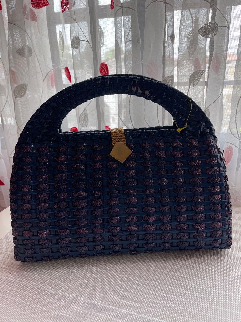 Structured Banig Bag, Women's Fashion, Bags & Wallets, Beach Bags on ...