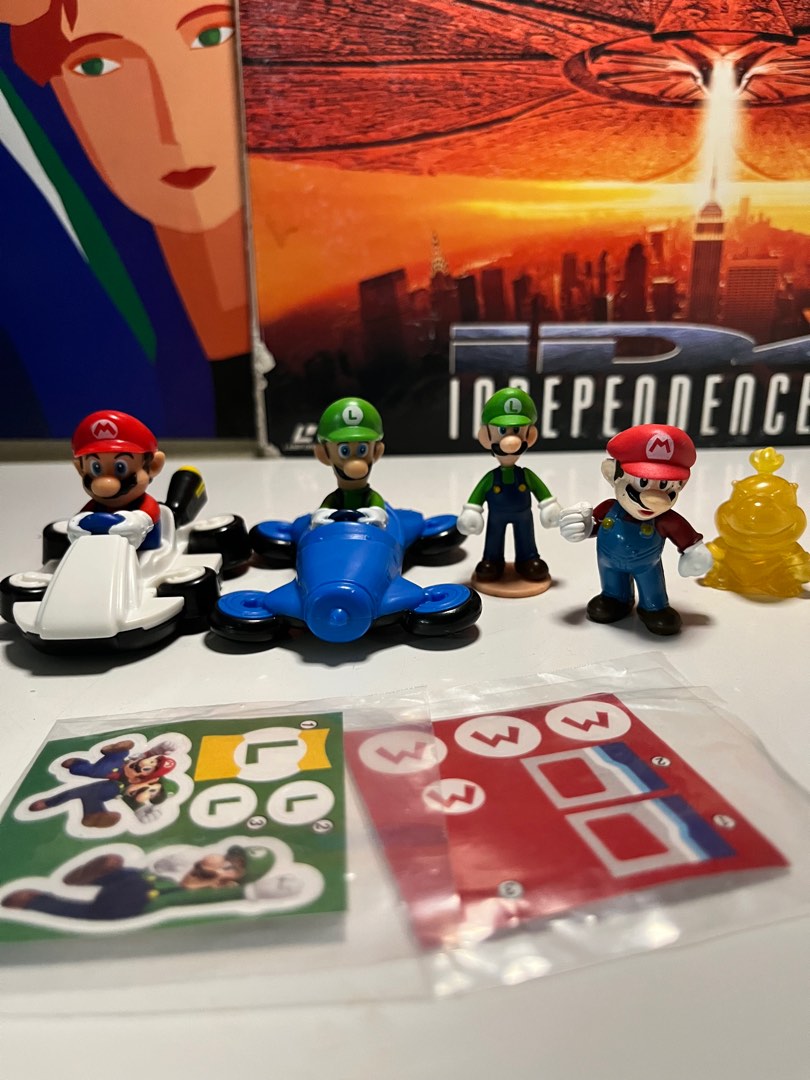 Super Mario Random Bundle Toy Set, Hobbies & Toys, Toys & Games on ...