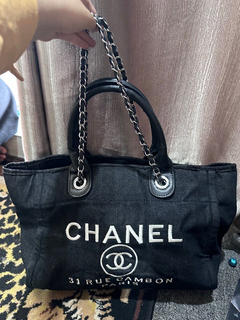 tas chanel, Fesyen Wanita, Tas & Dompet di Carousell
