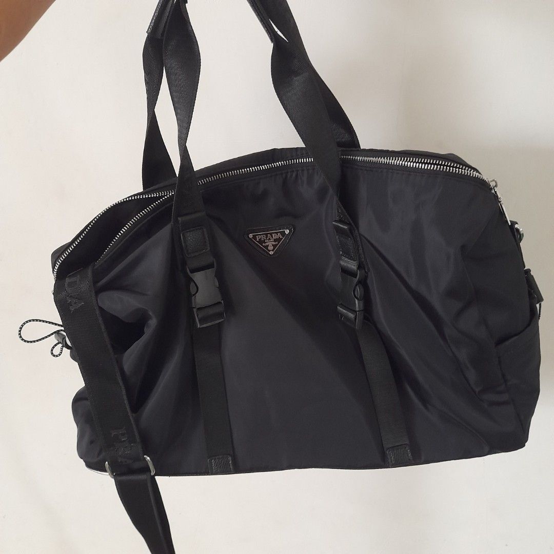 Tas minggat prada ori import nilon mix kulit asli, Fesyen Wanita, Tas ...