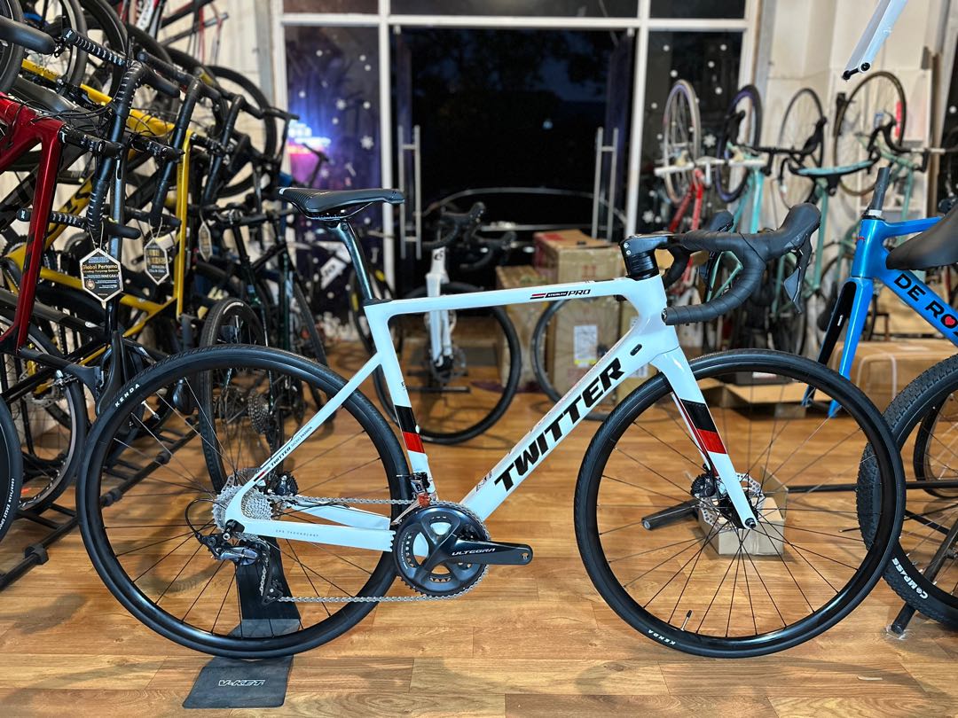 Twitter Stealth Pro騅特 突襲 ut8020大套 全內走碟剎公路車Road Bike, 運動產品, 單車及配件, 單車 ...