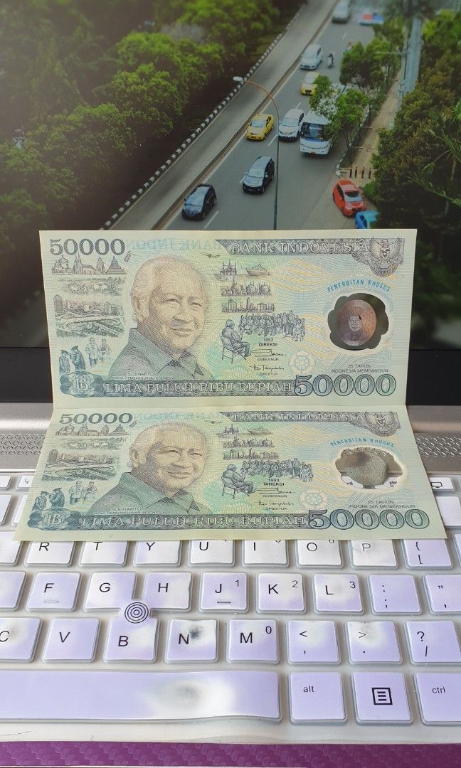 Uang kertas edisi khusus Pak Harto (plastik), Antik, Uang Lama di Carousell