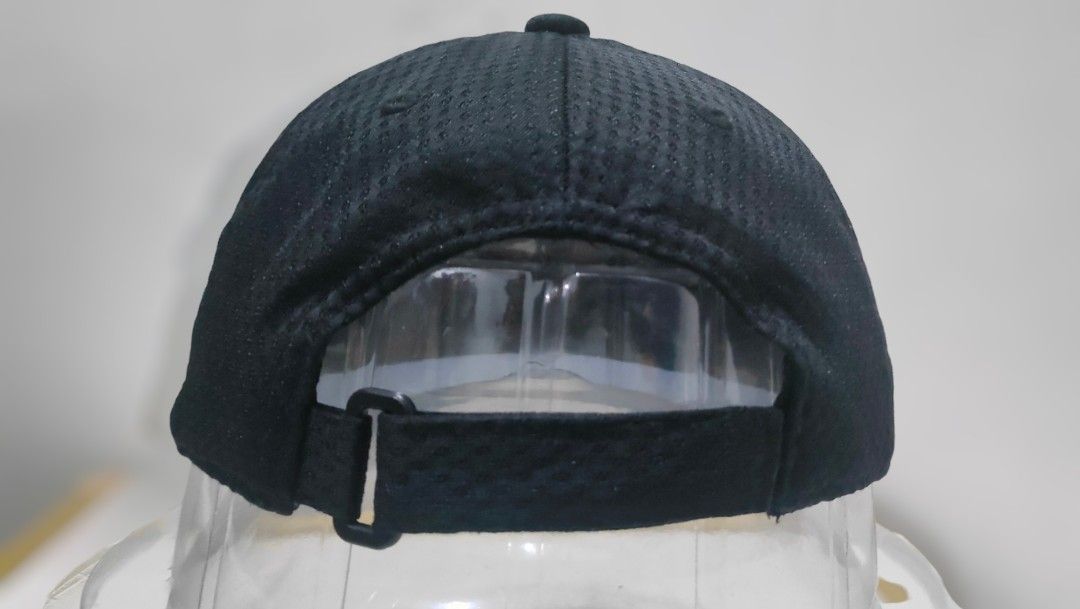 Under Armour Yomiuri giant baseball ⚾ cap, Men's Fashion, Watches ...