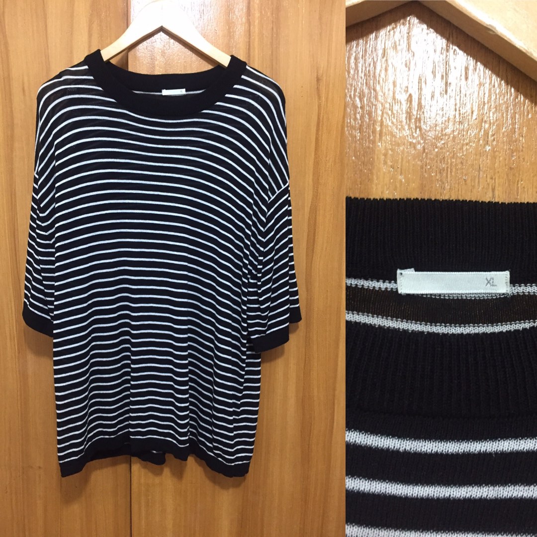 Uniqlo GU oversize top, Women's Fashion, Tops, Blouses on Carousell