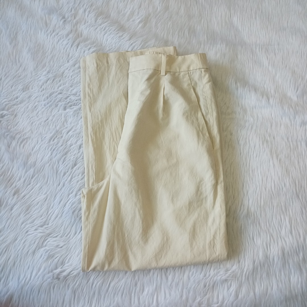 UNIQLO Linen Rayon Pants, Women's Fashion, Bottoms, Other Bottoms on ...