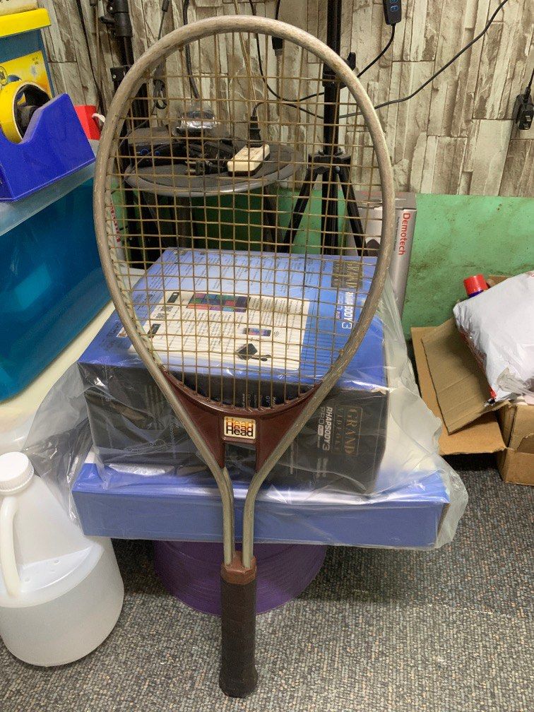 Used Metal Tennis Racket with flaws sa Gilid, Hobbies & Toys, Toys ...