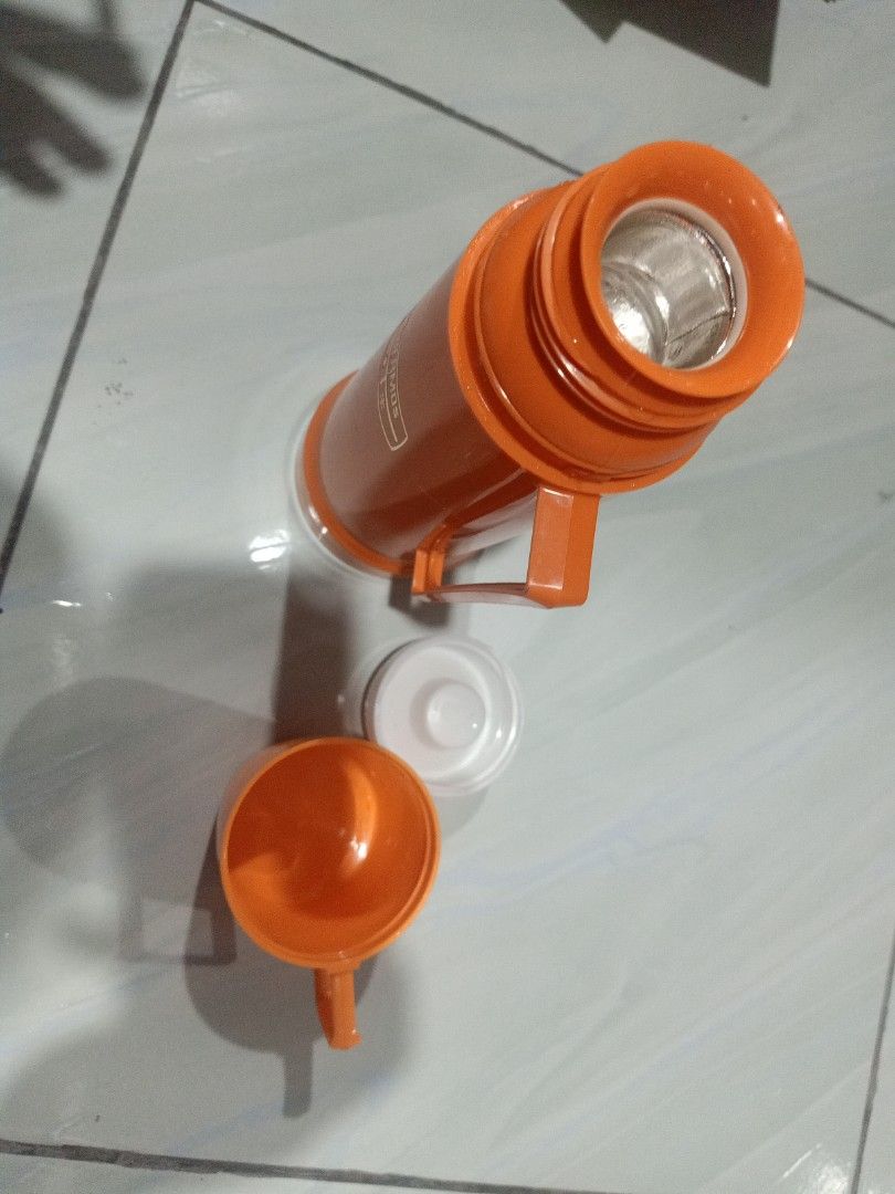 vintage thermos flask england 70s, Hobbies & Toys, Collectibles ...