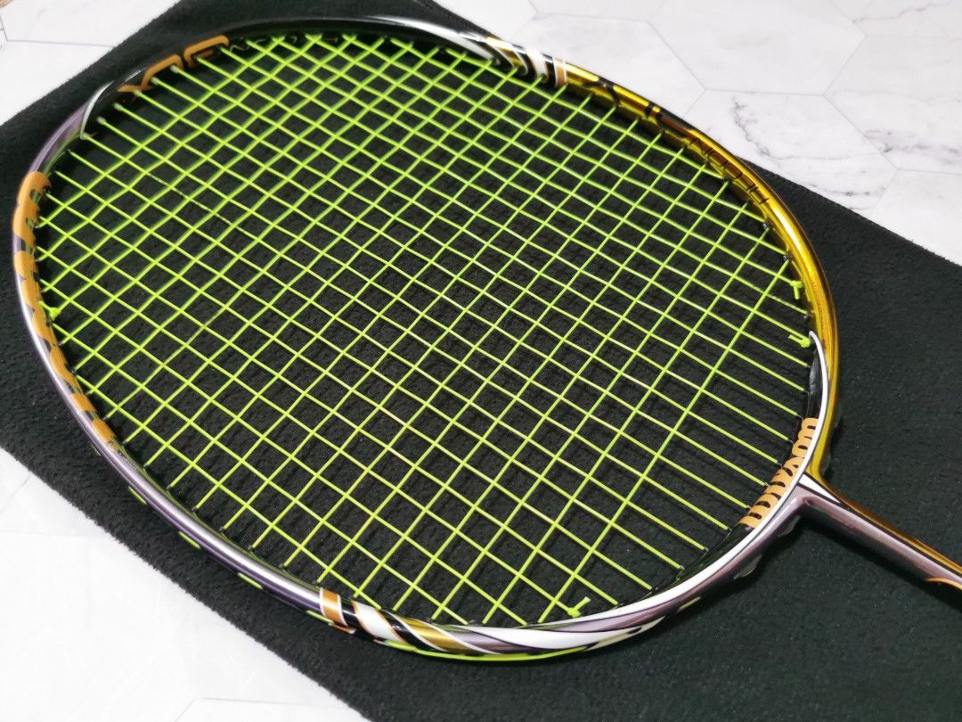 Wilson Recon BLX Gold Badminton Racket with Felet Badminton string ...