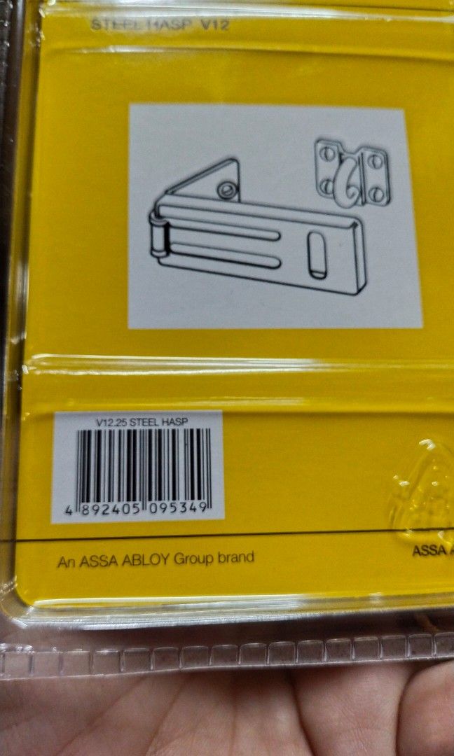 Yale safety hasps (master type) reinforced v12.45 4-1/2" on Carousell