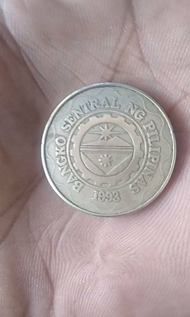5 piso Philippine BSP coin, Hobbies & Toys, Memorabilia & Collectibles, Currency on Carousell