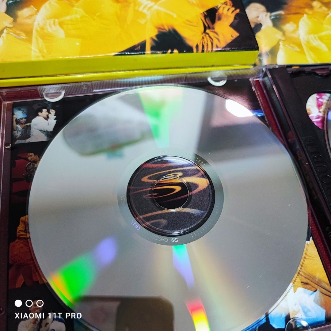 95％new 張學友 學與友93演唱會 2CD / 1993年 冇ifpi 首批極靚聲舊版 附外紙盒及寫真書 ＃罕有保留原裝完美外紙盒保存良好 碟面完美, 興趣及遊戲, 音樂、樂器 & 配件 ...