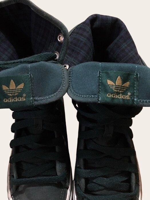 Adidas Canvas High/Mid cut LYV029001, Women's Fashion, Footwear ...