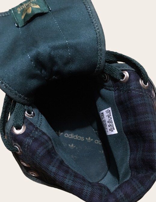 Adidas Canvas High/Mid cut LYV029001, Women's Fashion, Footwear ...