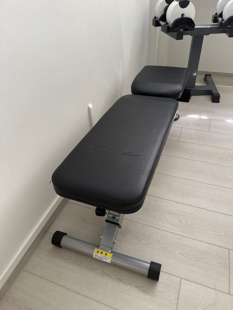 Adjustable Dumbbells with Rack and Bench, Sports Equipment, Exercise ...
