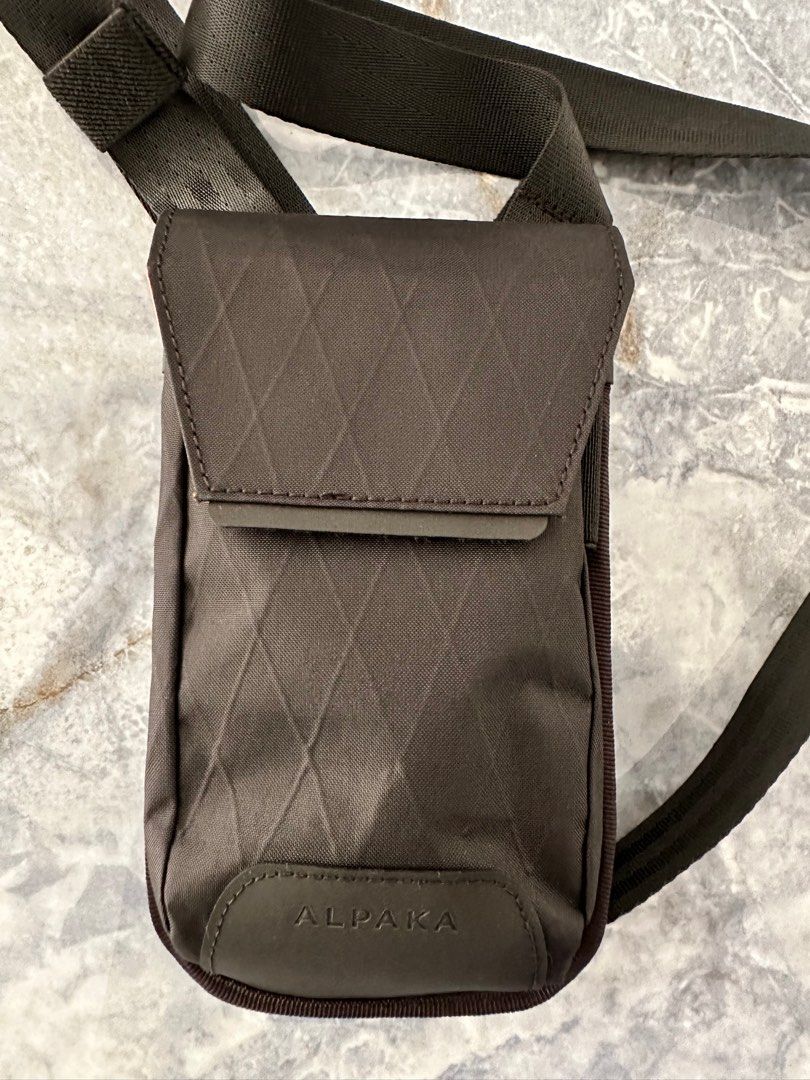 Alpaka phone sling xpac, Men's Fashion, Bags, Sling Bags on Carousell