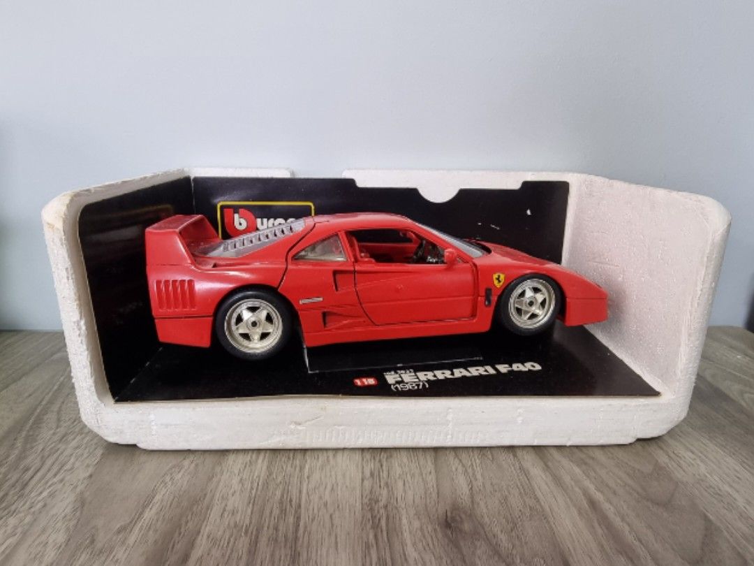 Ferrari F40 1987- Bburago 1/18 scale model car, Hobbies & Toys, Toys ...