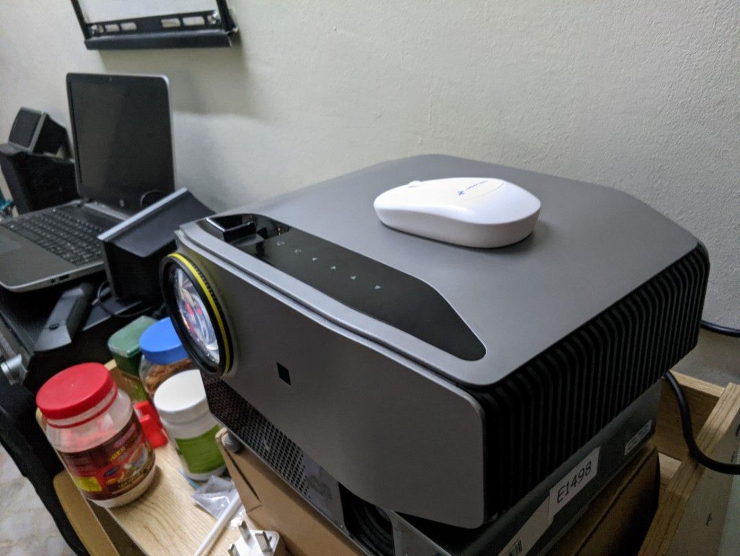 Beamer X - LED HD projector - android inbuilt, TV & Home Appliances, TV ...