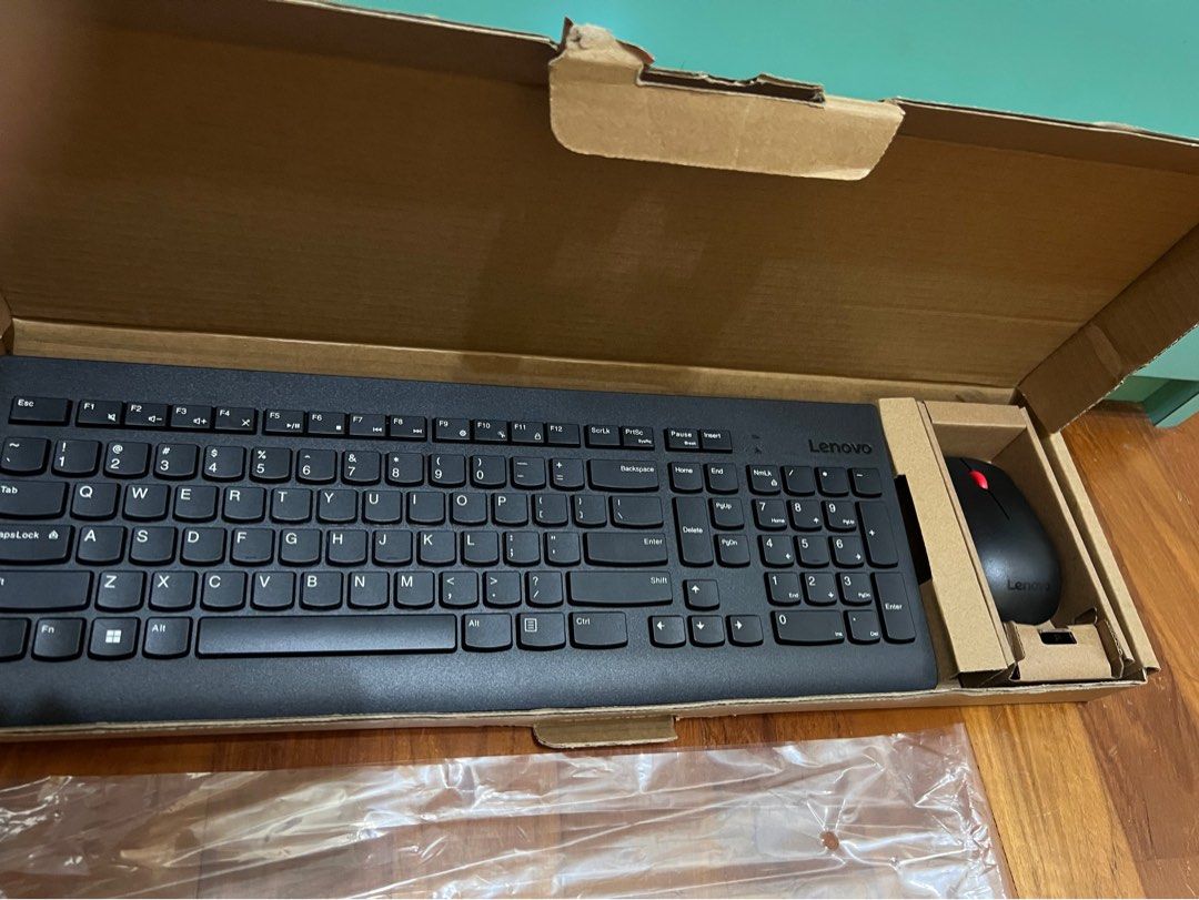 Bnib Lenovo Wireless Keyboard Used Mouse Computers Tech Parts Accessories Computer