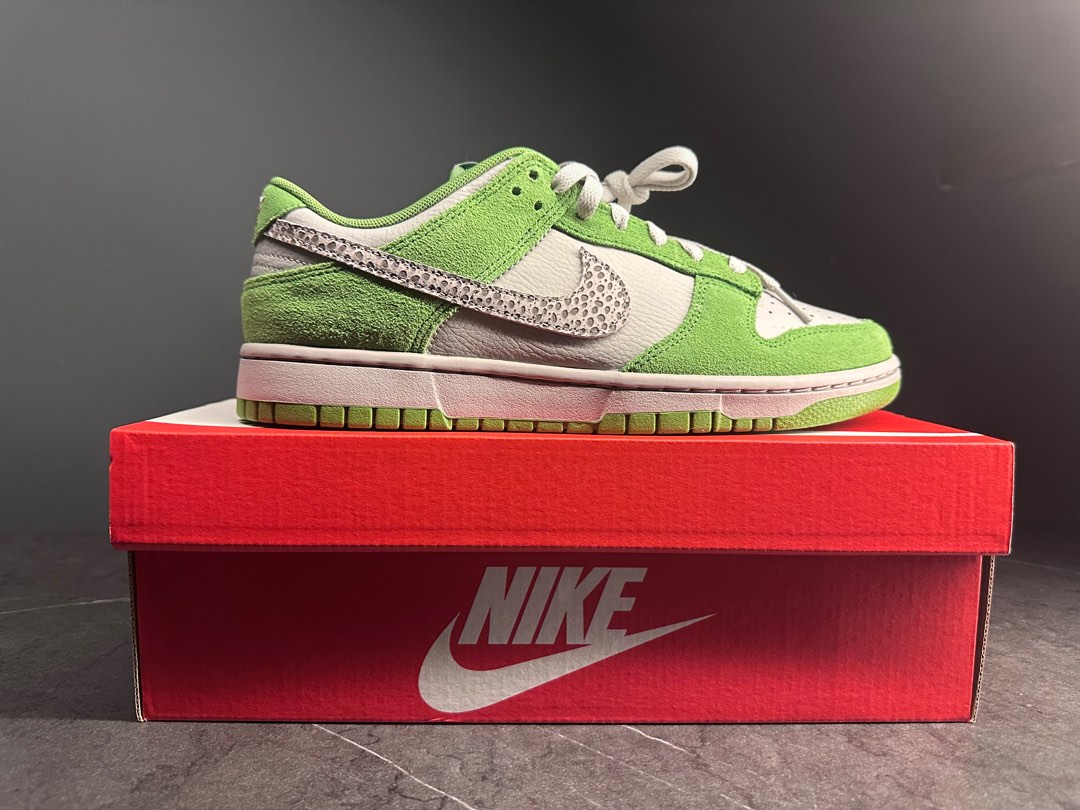 (Brand new ) Nike Dunk Low Chlorophyll, Men's Fashion, Footwear ...
