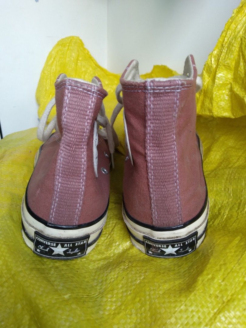 CONVERSE HIGH CUT CHUCK TAYLOR OLD ROSE on Carousell