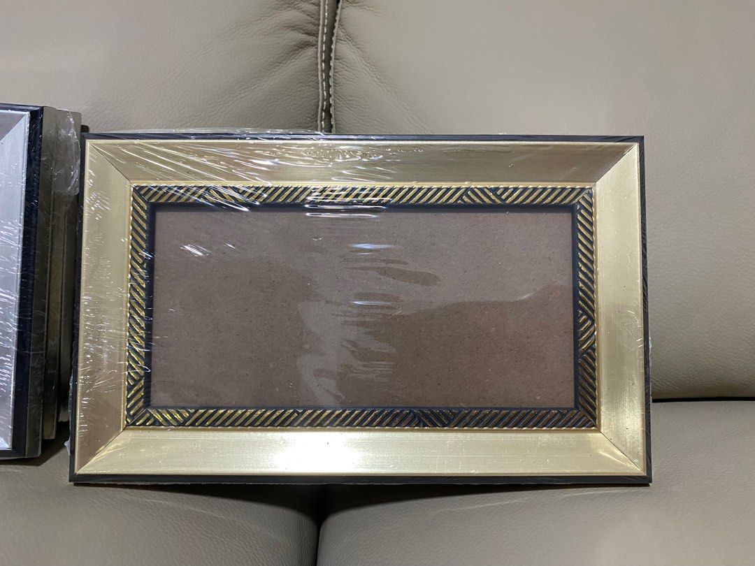 Dulang Hantaran: Cheque Frame, Everything Else on Carousell