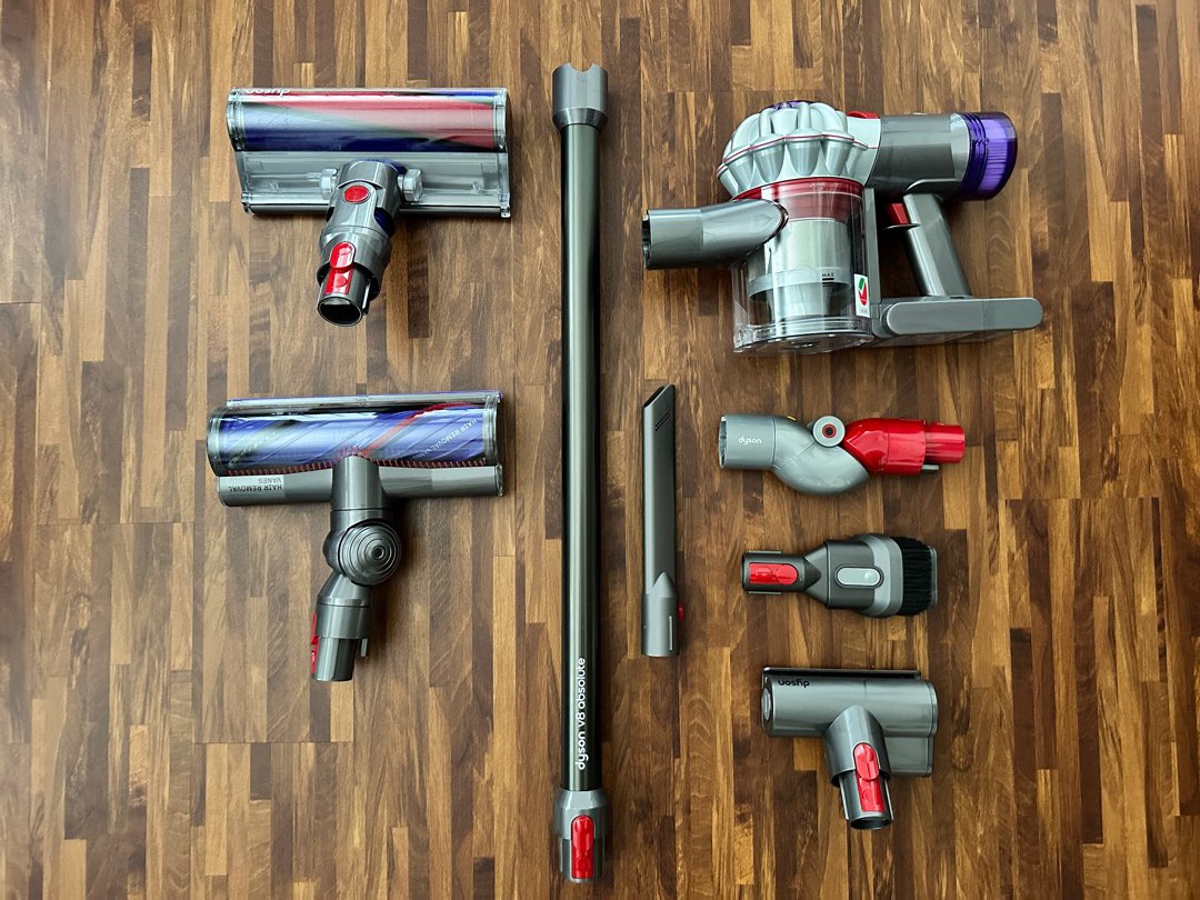 Dyson V8 Absolute w/ Full Accessory Set, TV & Home Appliances, Vacuum ...