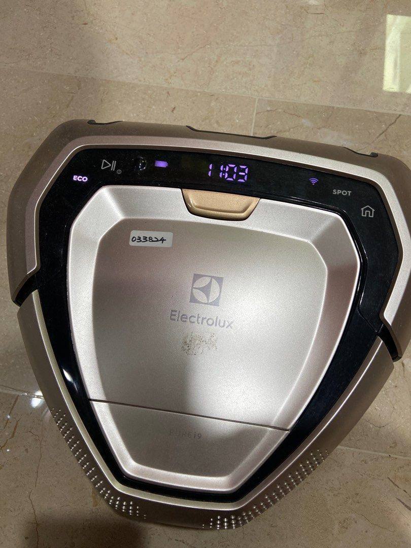 Electrolux Robo cleaner, TV & Home Appliances, Vacuum Cleaner ...