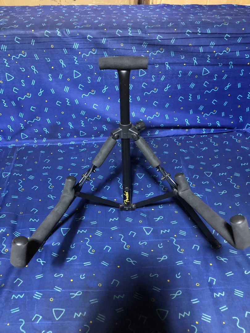 Fender mini guitar Stand, Hobbies & Toys, Music & Media, Musical ...