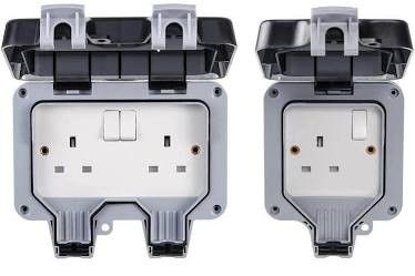 Fixing Weatherproof Socket, Home Services, Home Repairs, Electrician ...