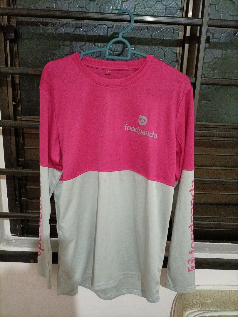 FoodPanda shirt + FREE thermal bag, Men's Fashion, Tops & Sets, Tshirts ...