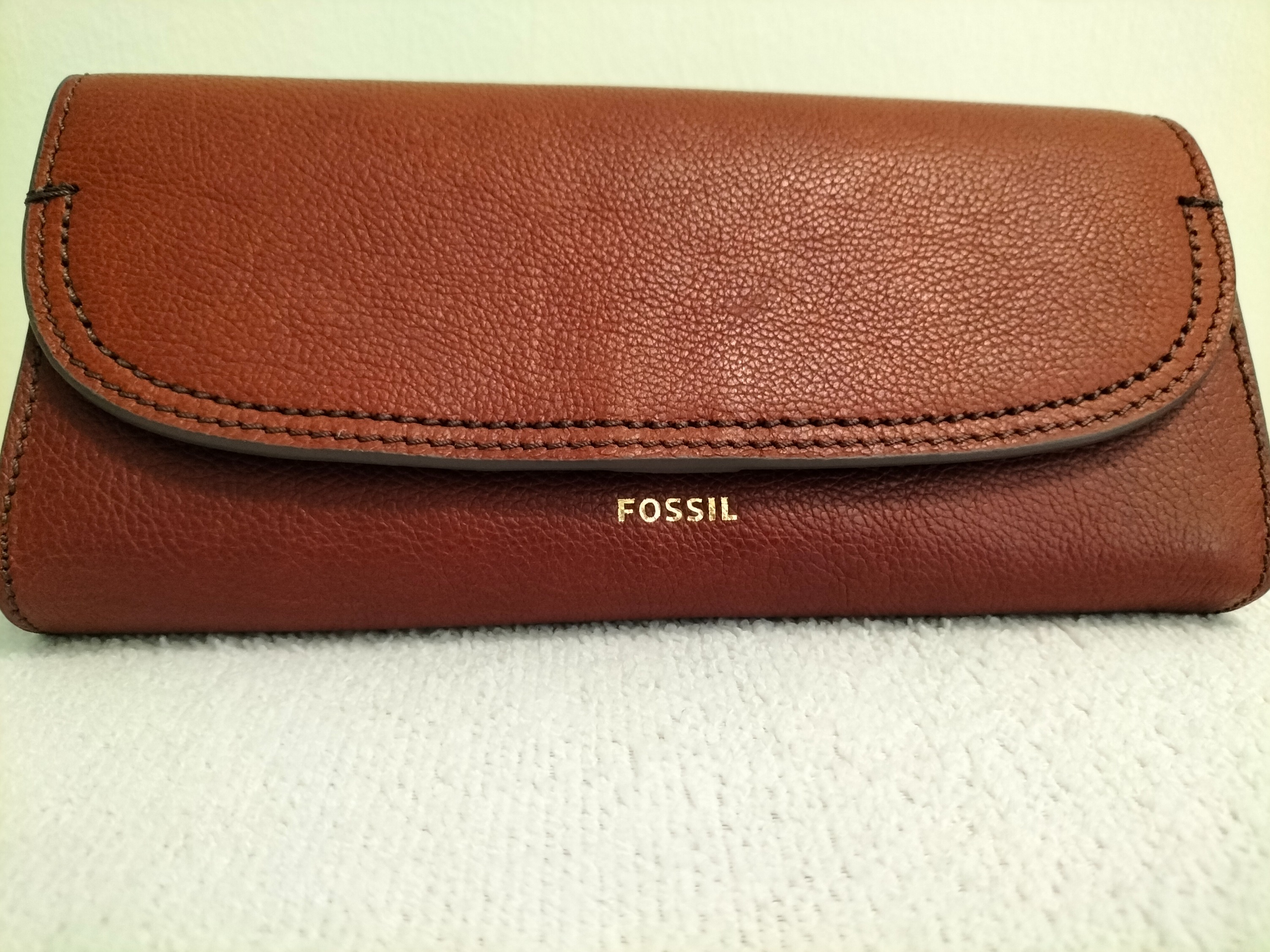 Fossil Wallet Luxury Bags And Wallets On Carousell
