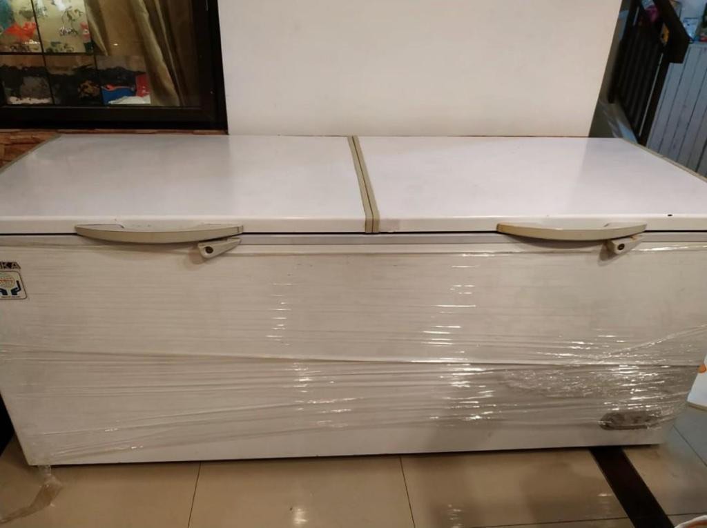 CHEST FREEZER JUMBO 600 LITER, Kitchen & Appliances di Carousell