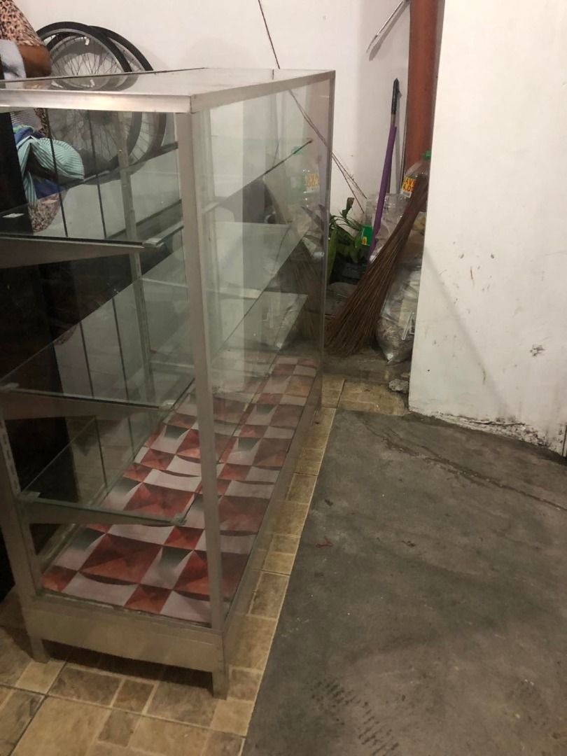 Glass Shelf Eskaparate, Furniture & Home Living, Furniture, Shelves ...