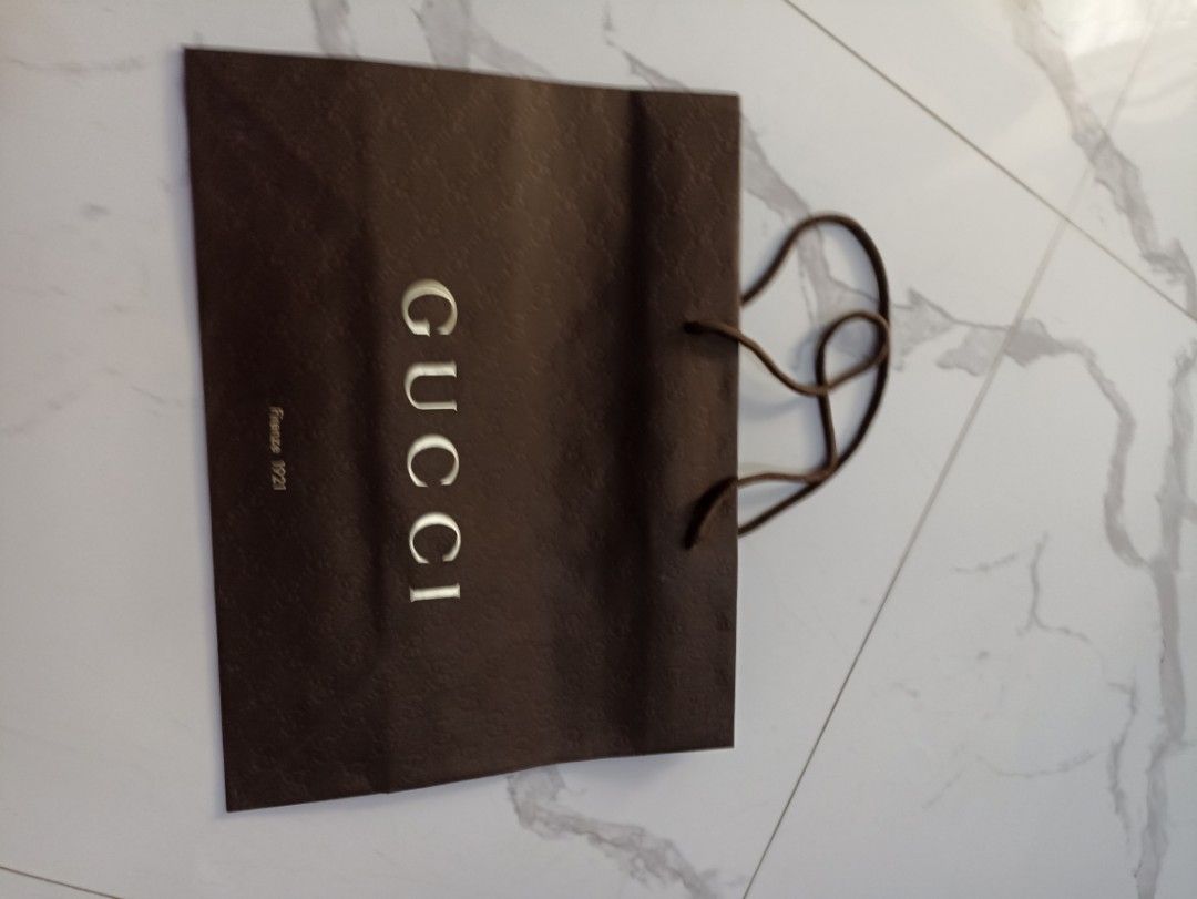 Gucci paper authentic, Fesyen Wanita, Tas & Dompet di Carousell
