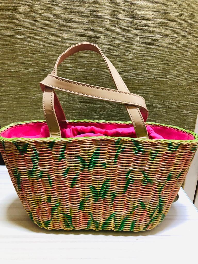 Hand carry bag in basket design, Women's Fashion, Bags & Wallets, Tote ...