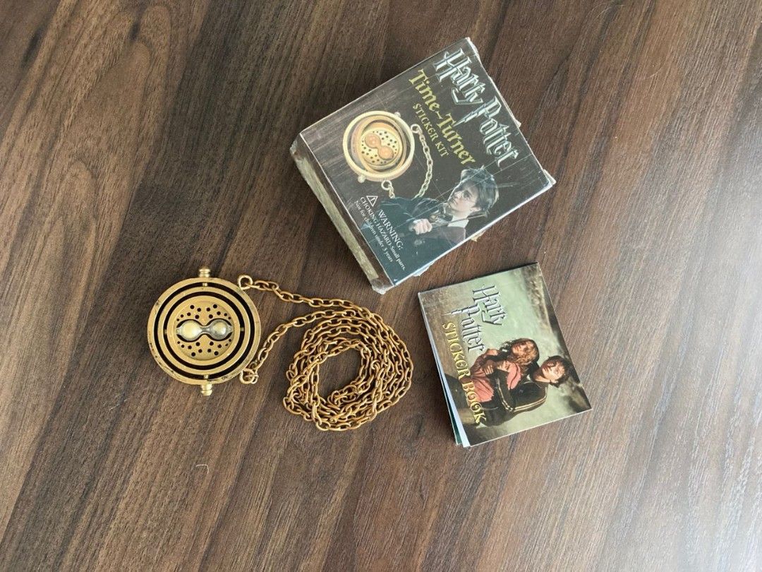 Harry Potter Time Turner, Hobbies & Toys, Collectibles & Memorabilia ...