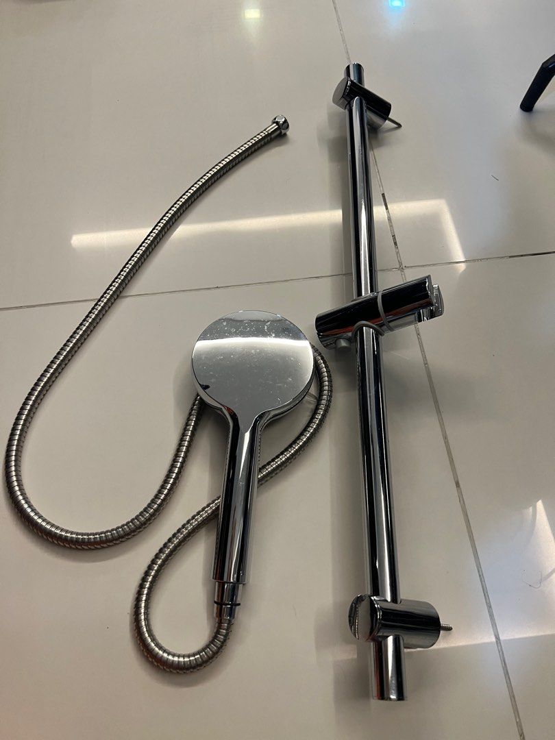 Hdb bro shower screen n holder, Furniture & Home Living, Bathroom ...