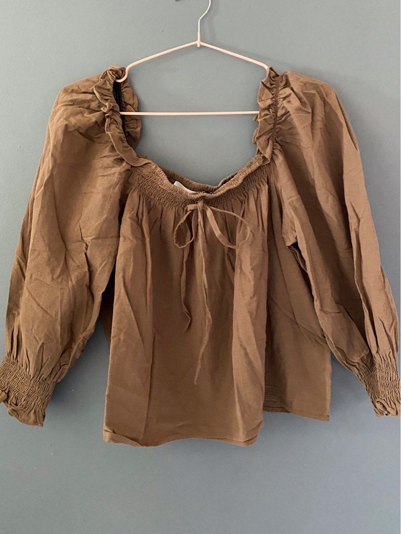 Hello Milk Tee Top, Women's Fashion, Tops, Blouses on Carousell