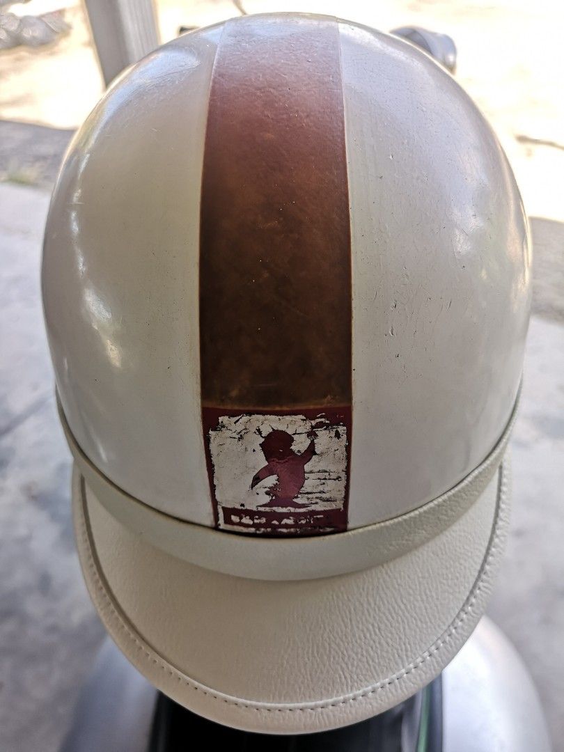 Helmet expandite, Sports Equipment, Bicycles & Parts, Bicycles on Carousell