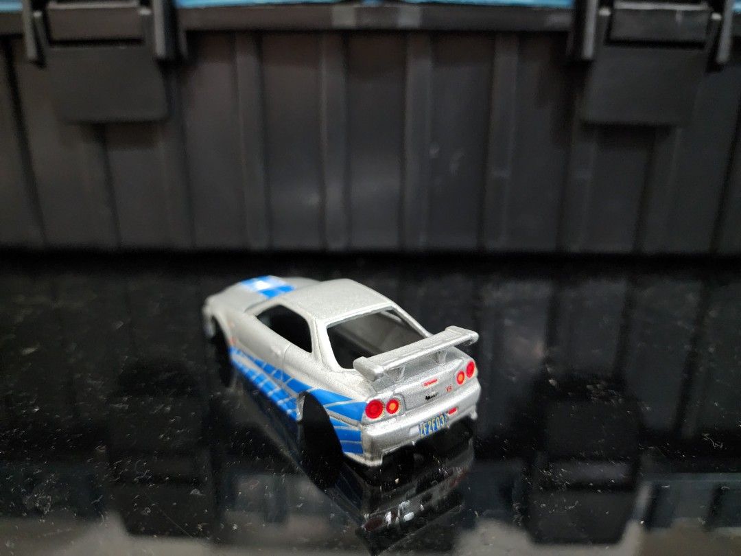 Hot Wheels Skyline R34, Hobbies & Toys, Toys & Games on Carousell