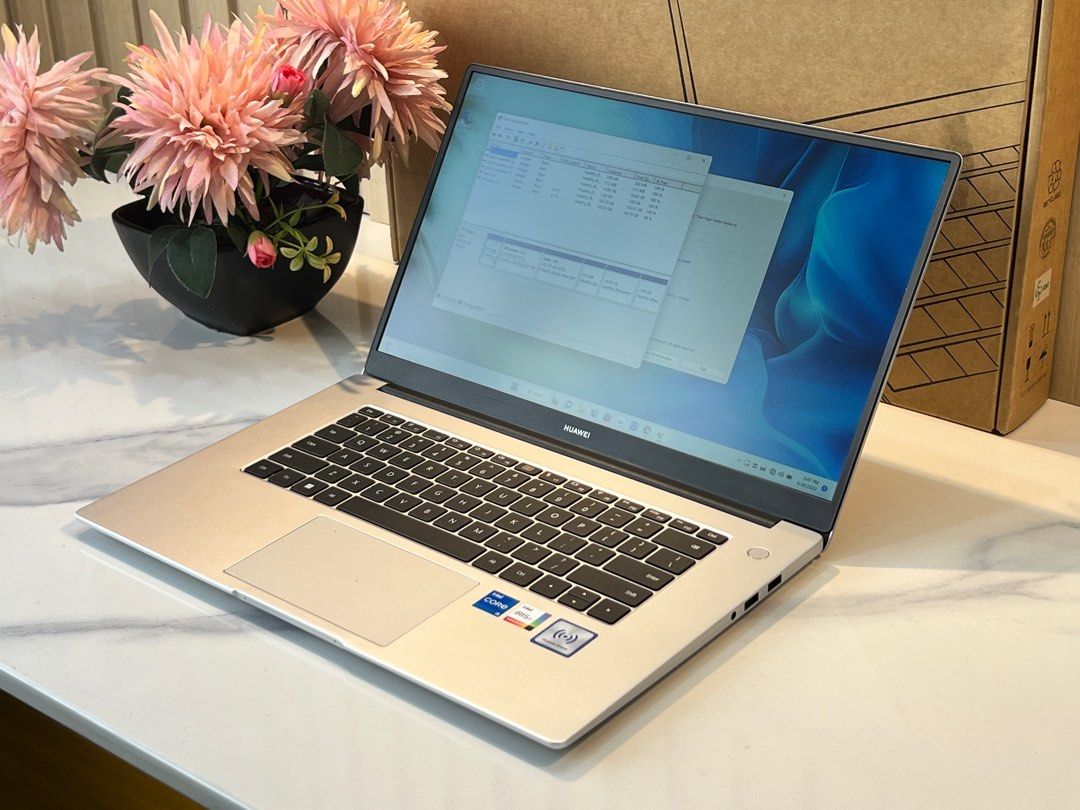 Huawei MateBook D15 i5-11th Gen 8GB RAM 256GB SSD FULL HD 1080 15.6 ...