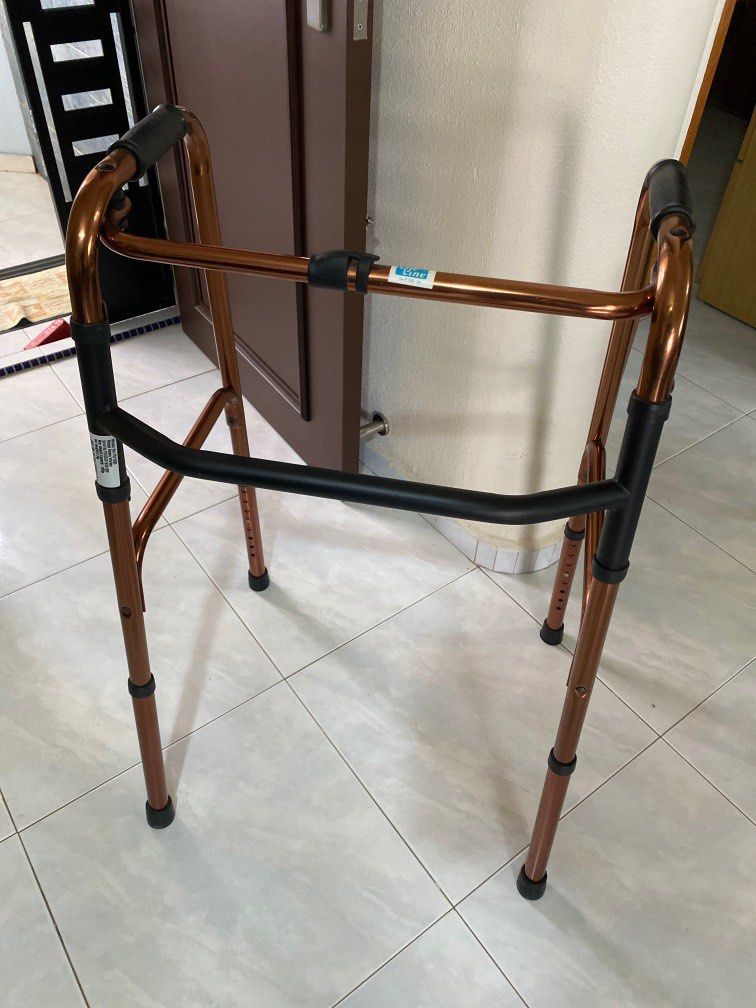 Lifeline Walker for Eldery, Health & Nutrition, Assistive ...